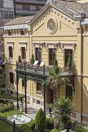 PALACIO DE LOS PATOS - Spain by Dia Libre